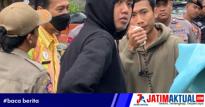 Rakyat Kecil Jadi Korban Krimininalisasi Rokok Ilegal, Pemilik Gudang ...